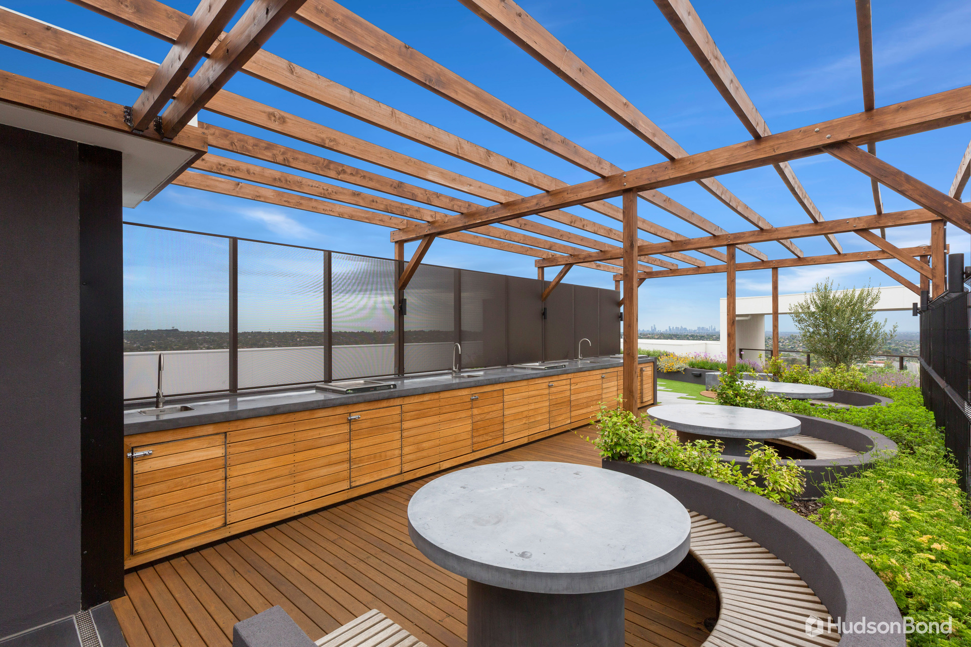 702/5 Elgar Court, Doncaster VIC 3108 - Apartment Leased - hudsonbond ...